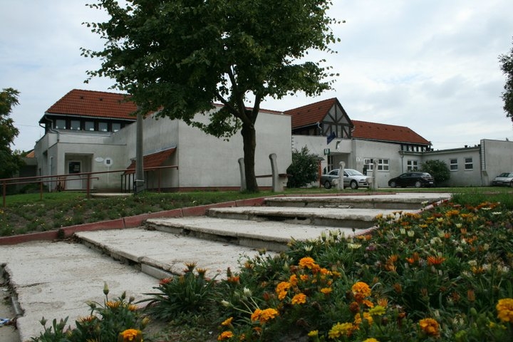 Szigethalom Város Egészségháza - Szigethalmiak közössége